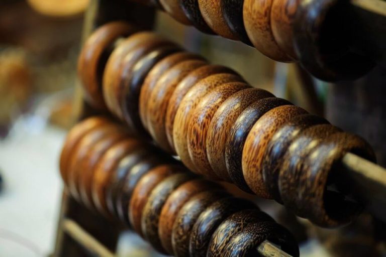 11 Simple Wood Turning Projects